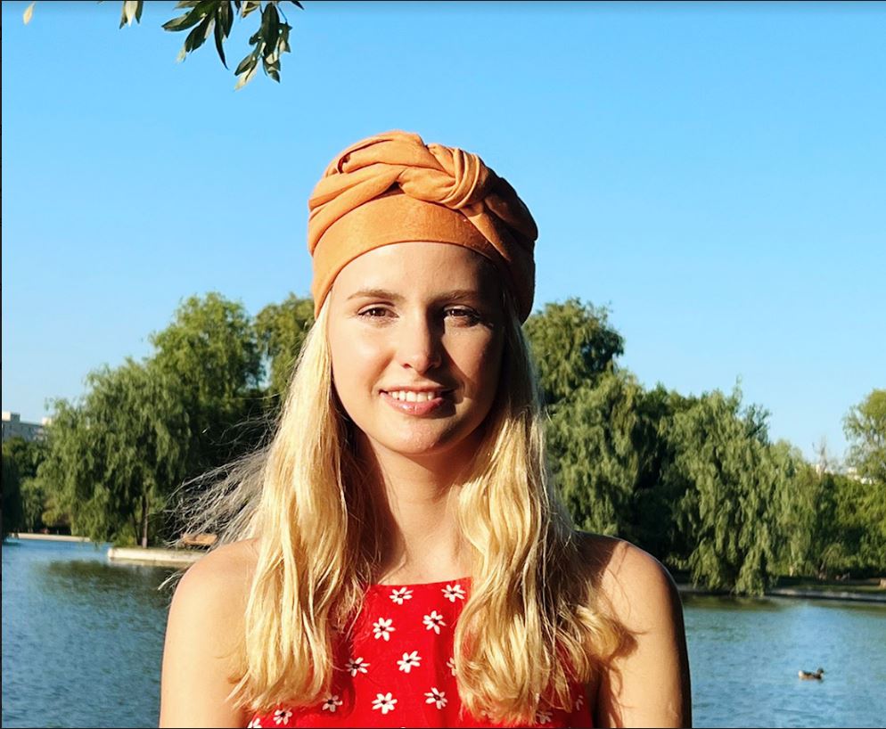 Positively shaping the world of work - Alexandra’s story. | Randstad
